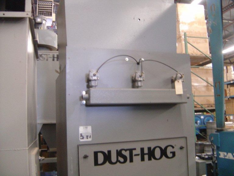 SOLD Dust Hog FFBW-4 (4,500 CFM) Used Envirnmental Control Booth