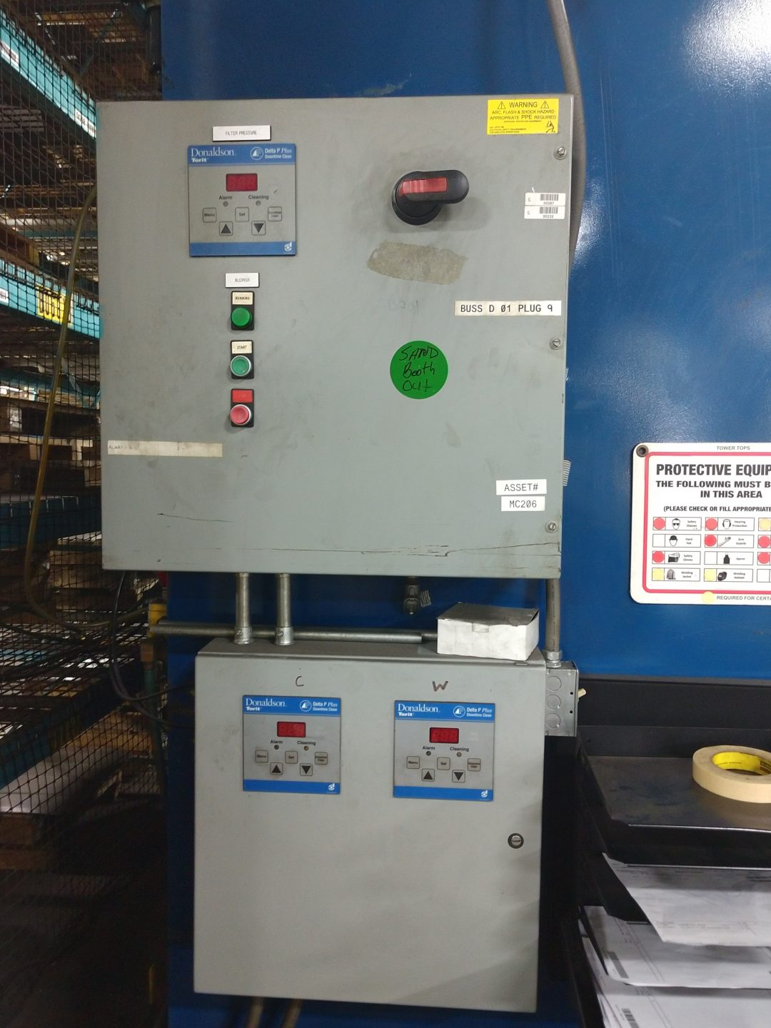 Donaldson Torit DWS4-2 Used Environmental Control Booth - JusDust.com